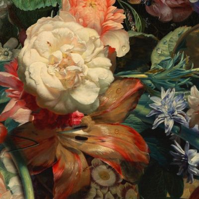 Eden Queen Round Rug by Moooi Carpets at Lumens.com