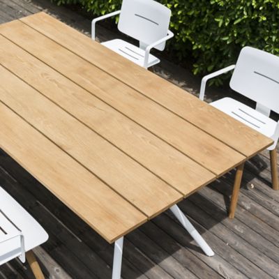 Reef Dining Table by Oasiq at Lumens.com