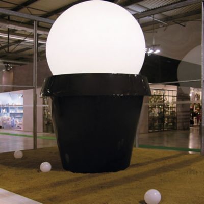 Gio Monster Pot by Slide at Lumens.com