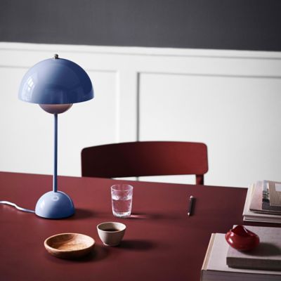 Flowerpot VP3 Table Lamp by andTradition at Lumens.com