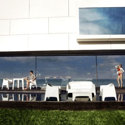 Solid Coffee Table by Vondom at Lumens.com